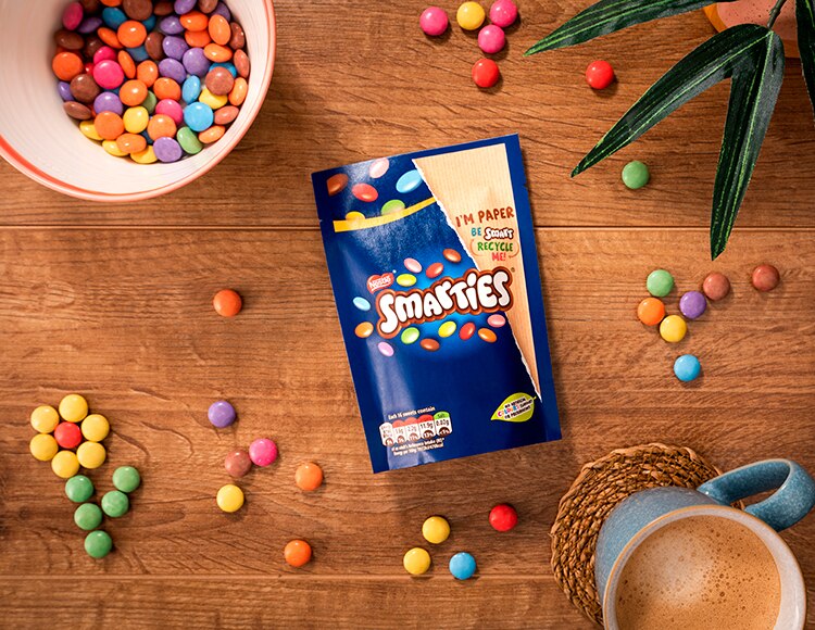 Τα Smarties σε Νέα Ανακυκλώσιμη Συσκευασία | nestlenoiazomai.gr